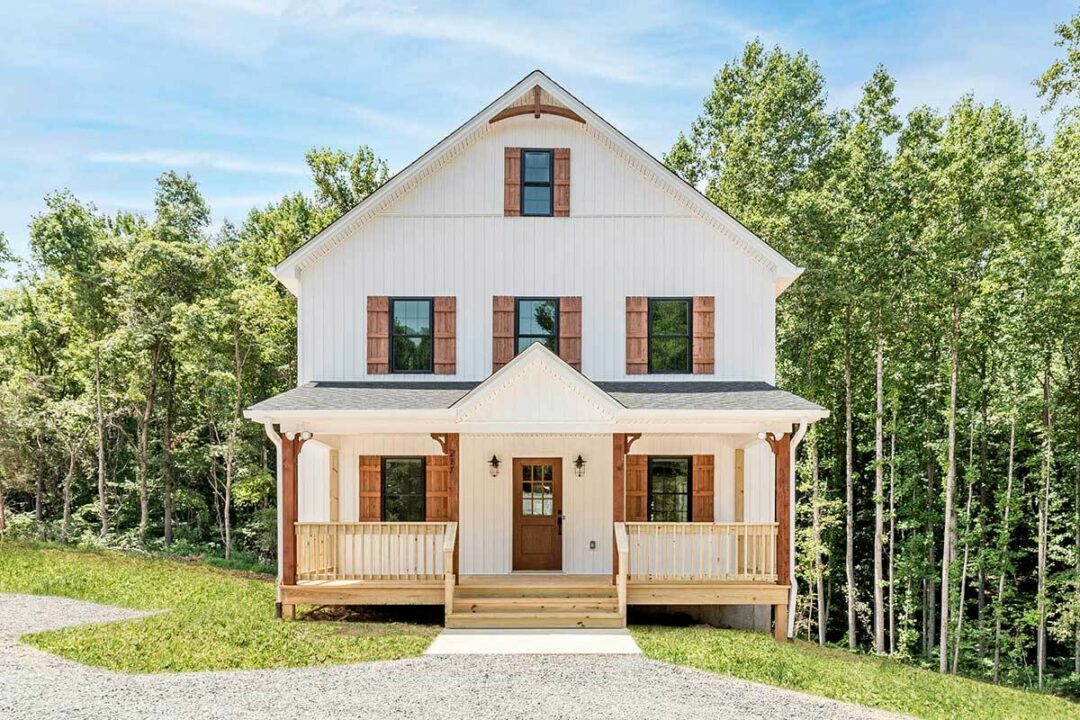 5-Bedroom Single-Story Acadian Farmhouse with Bonus Room Expansion ...