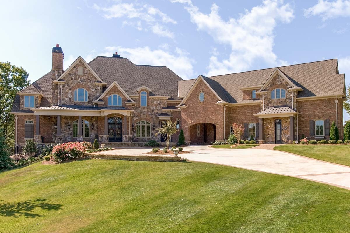 5-Bedroom 2-Story European-Style Home With Nearly 9,000 Sq. Ft. of ...